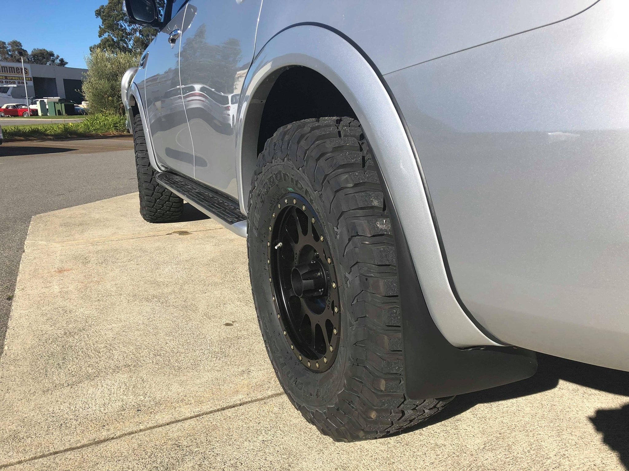 Y62 Patrol Slimline Flares